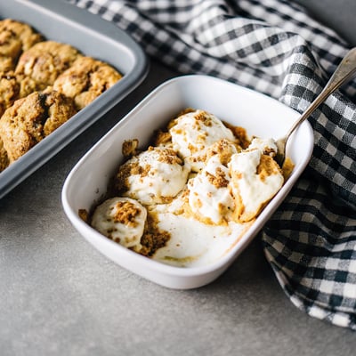 Deep Dish Biscoff Oatmeal Toffee Cookies (Easy) | Ad-free Recipes